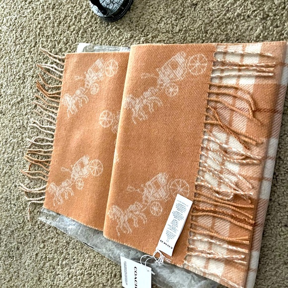 Coach | Other | Coach Reversible Horse And Carriage Plaid Print Muffler ...